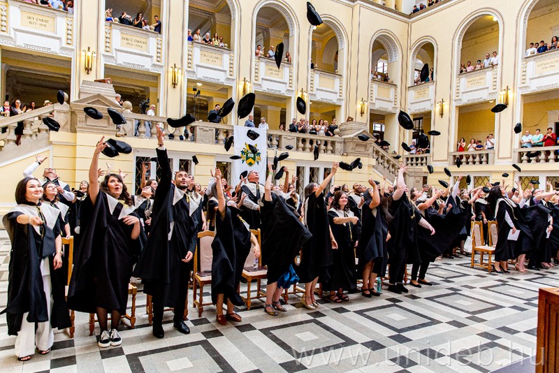 University - The Debrecen Sun